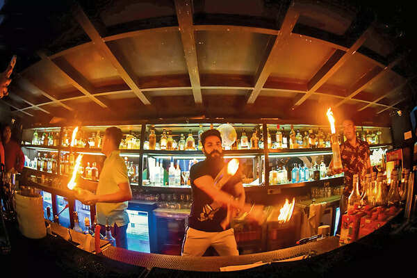 What makes Sector V Kolkata’s hottest party hub? | Kolkata News - Times ...