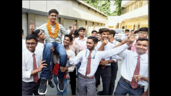 12 Lucknow students in national toppers list | Lucknow News - Times of ...