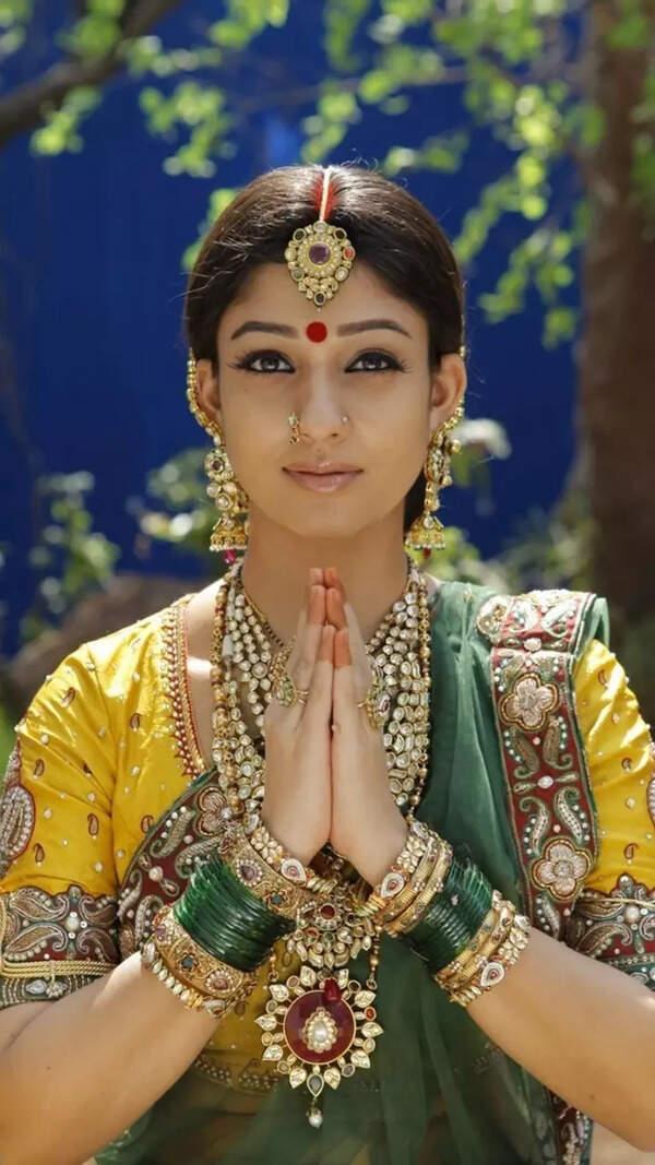 Who is Phoolan Devi and What is Behmai massacre case | India News ...