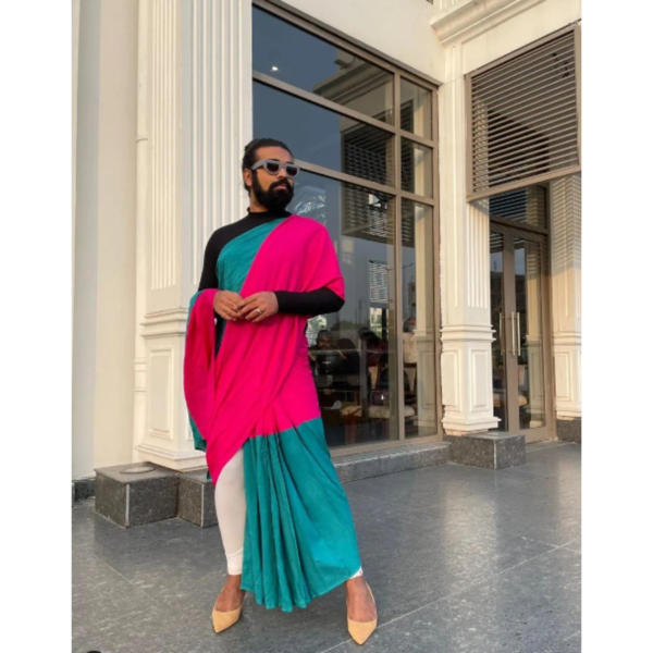 #SariNotSorry: Men in saris take the spotlight - Times of India