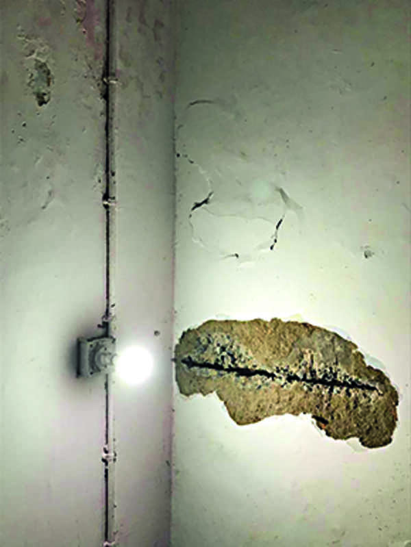 Rajendra Institute Of Medical Sciences: Girl Students At Rims Live In ...