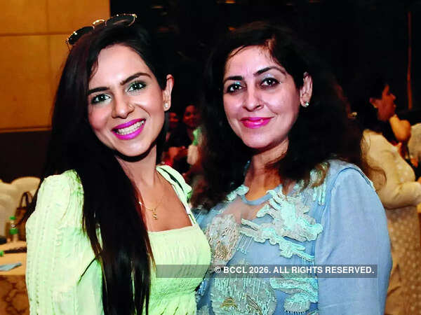 A Bollywood evening with Zeenat Aman in Lucknow | Events Movie News ...