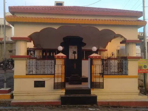 Shanmukhananda to honour 75 veterans from Apshinge military village on ...