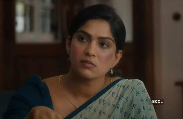 Chathuram Movie Review: A rarely seen emotional drama