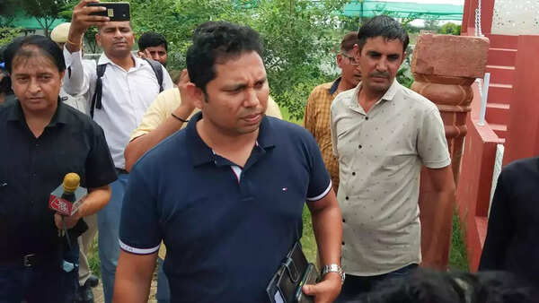 Sonali Phogat Murder Case: Goa Police team arrives at Sonali Phogat's ...