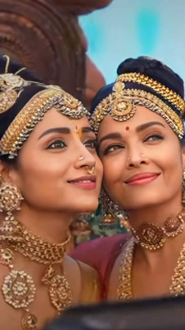 Dhamaka duo brings fiery chicken, Indian groceries to Brooklyn - Times ...