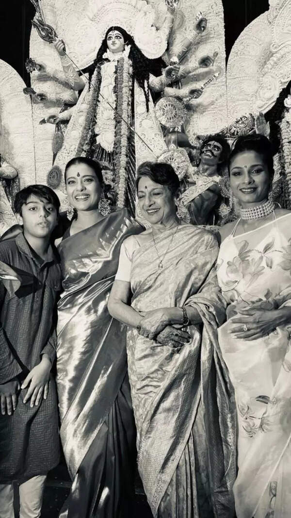 Check out Kajol's family portrait from Durga Puja pandal | Hindi Movie ...