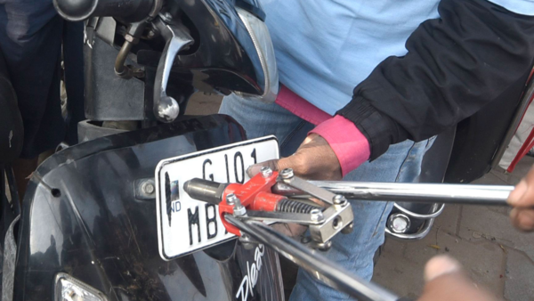 HSRP number plate damaged or stolen? Here’s what you should do! - The ...