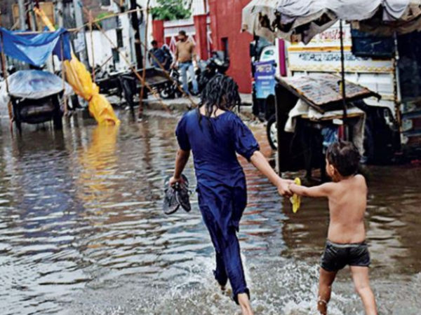 Flooding, wall collapse, uprooted trees: Over 48-hour rain throws Noida ...