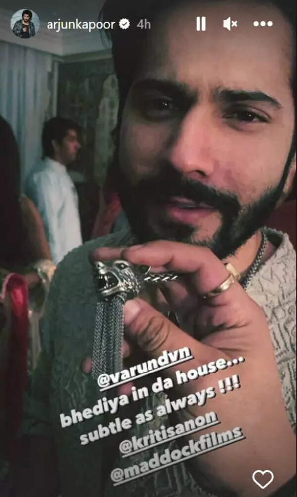 Arjun Kapoor shares an inside pic of Varun Dhawan from Diwali party ...