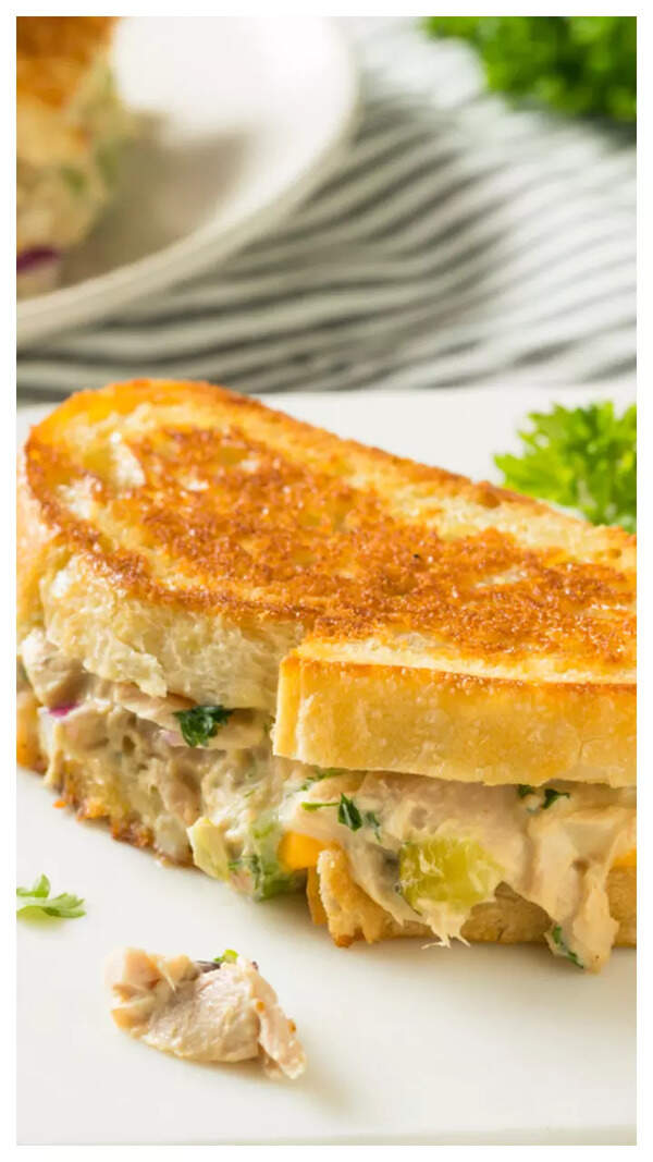 Flip-flop over discharge of Maharaj’s family members at AIIMS ...