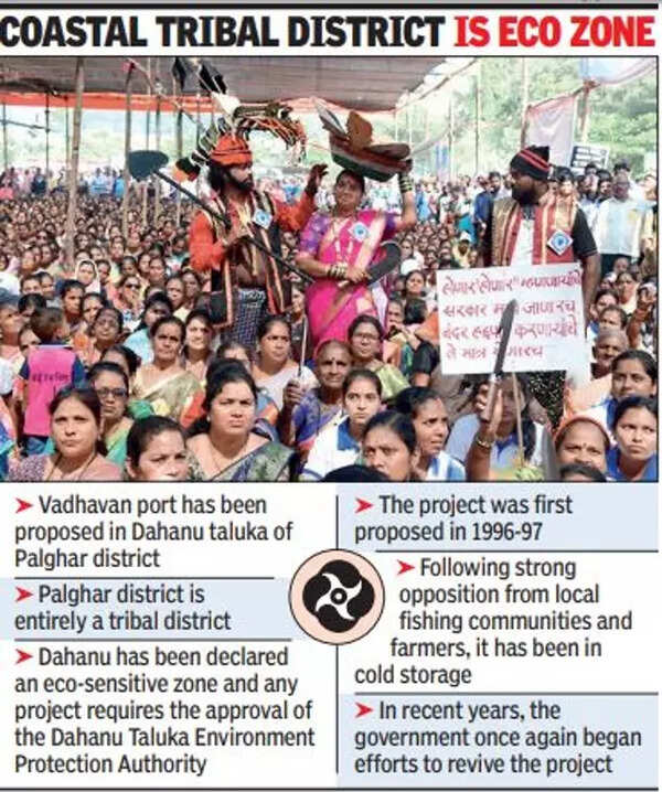 10,000 villagers troop into Mumbai from last local train stop to ...