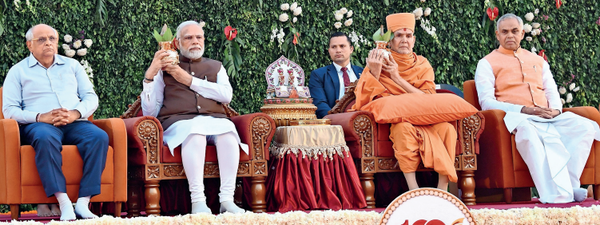 Pramukh Swami: Pramukh Swami was a key social reformer, says Narendra ...