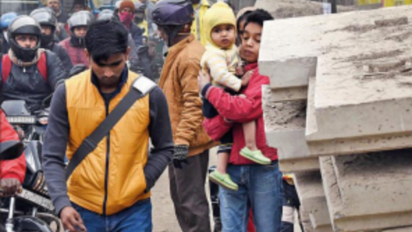 Dodge this! Pedestrians up against broken footpaths in Delhi | Delhi ...