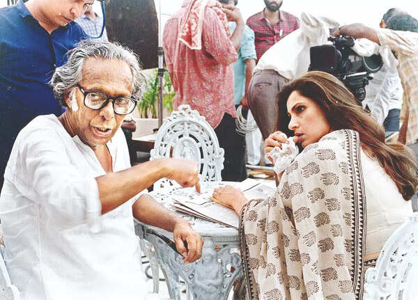 Three hat-tips to Mrinal Sen from Tolly filmmakers - Times of India
