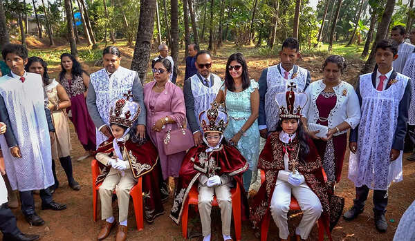 Horses, kings - tradition rule the three kings feast | Events Movie ...