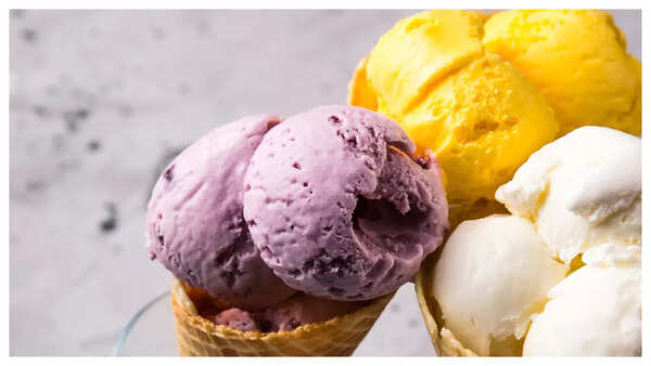Reasons to love your favorite ice-cream during winters - Times of India