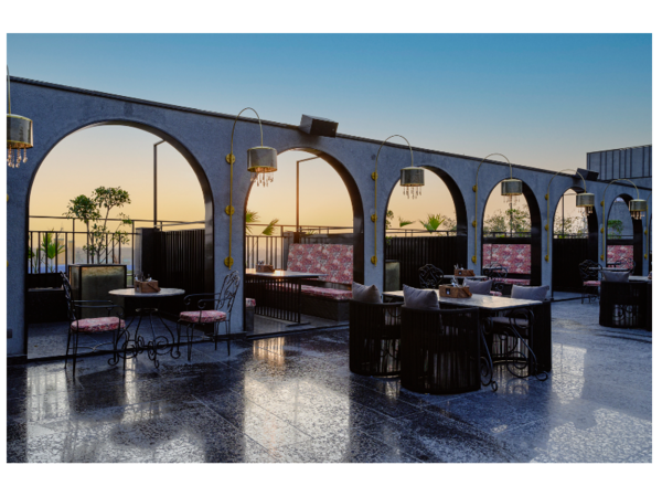 5 Most Romantic Restaurants & Bars in Delhi NCR - Times of India