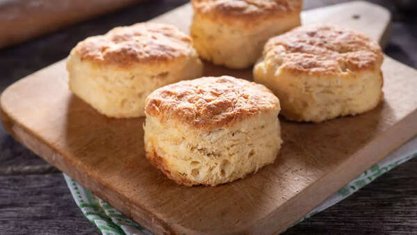 Smart hacks to keep biscuits fresh for a long time - The Times of India