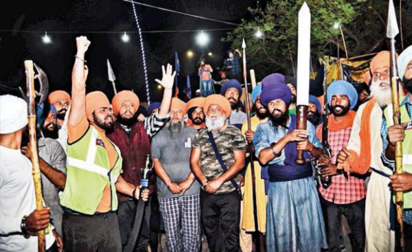 Sidhana: Lakha Sidhana, 500 More Join Morcha Protest Site | Chandigarh ...