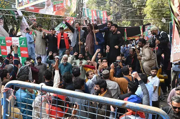 Former Pakistan PM Imran Khan 'evades' arrest in Toshakhana case - Times of India