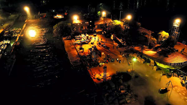 Recreating the Robin Hood of Stuartpuram: Why director Vamsee had to ...