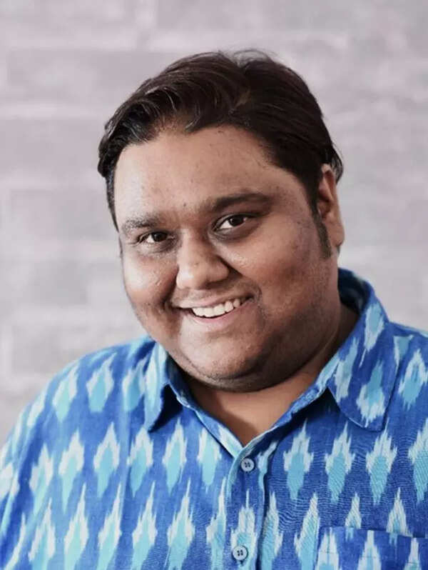 Abir, Tnusree reunite in Arjunn Dutta’s next ‘Deep Fridge’ | Bengali ...