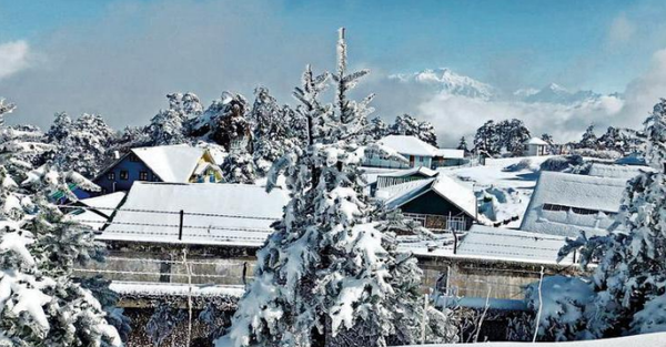 Sandakphu: April snowfall pulls tourists to Sandakphu in West Bengal ...