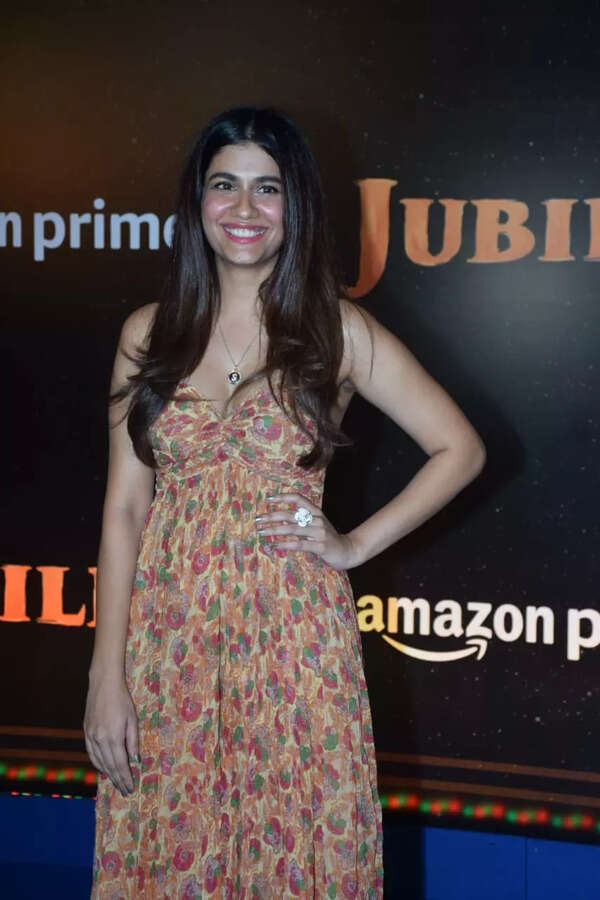 Siddharth-Aditi Rao Hydari, Rhea Chakraborty, Tanuja, Asha Parekh and ...