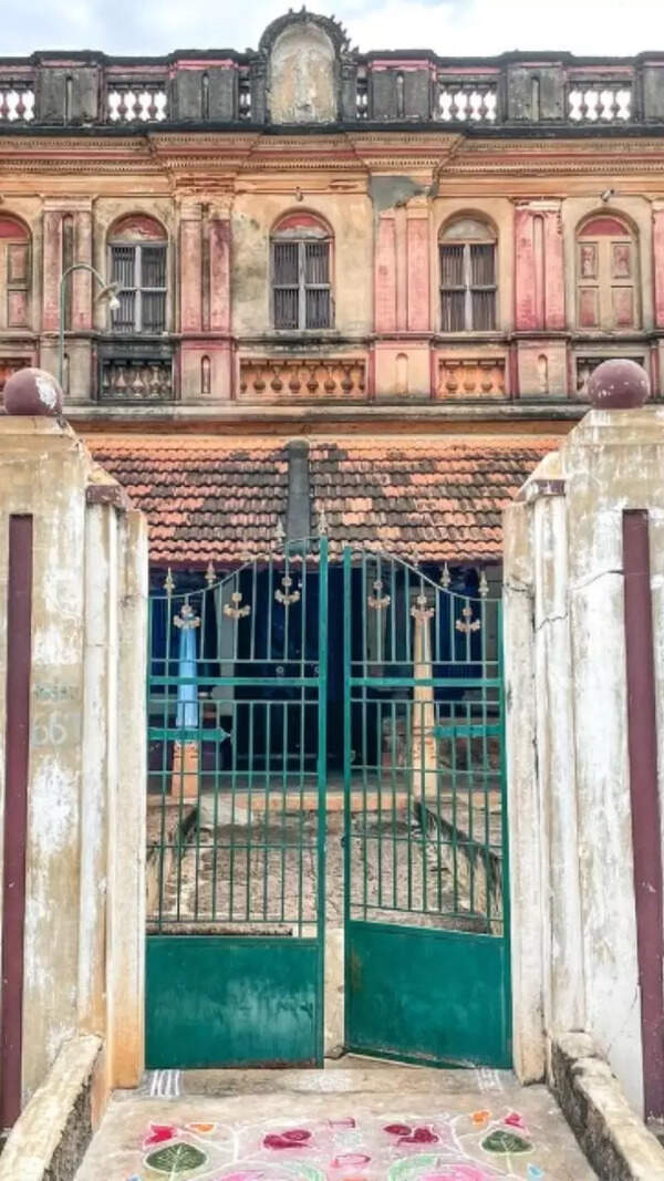 Bigg Boss 16 fame Abdu Rozik off to his home in Dubai for a month ...