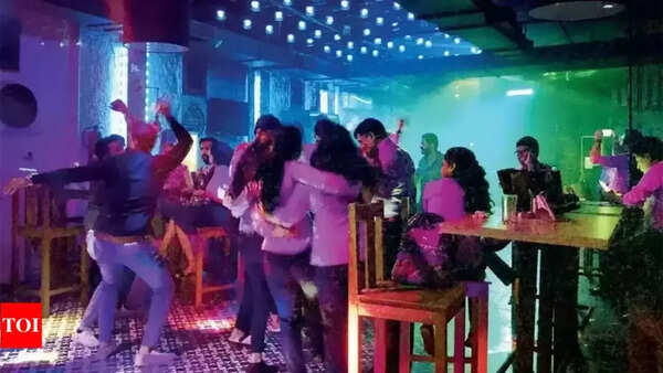 Enjoy The New Punjabi Music Video For Stag Entry By Cheema Y