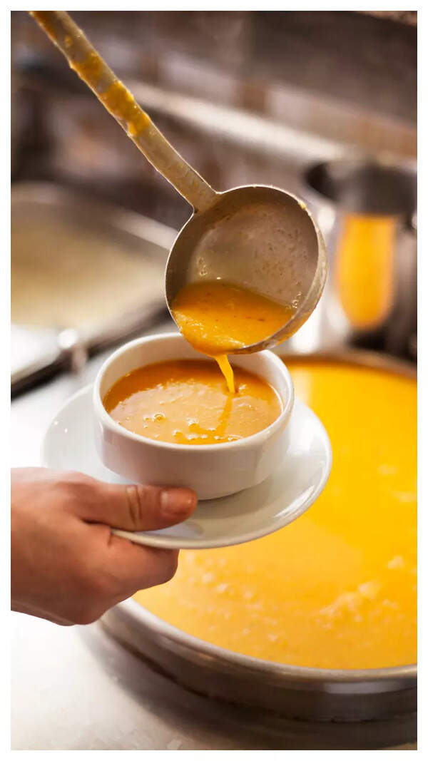 Bigg Boss Malayalam 5: Here is the BTS video from superstar host ...