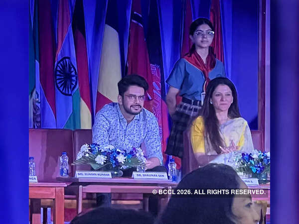 Guneet and Shaunak reunite at alma mater in Delhi | Hindi Movie News ...