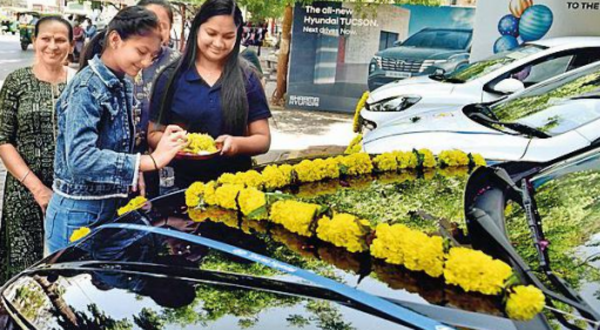 450kg of gold traded in Gujarat on AkhaTrij | Ahmedabad News - Times of ...