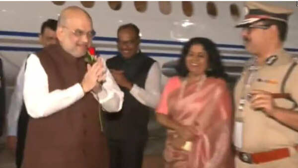 Amit Shah to visit Nagpur; may share dais with RSS chief Mohan Bhagwat | Mumbai News - Times of ...