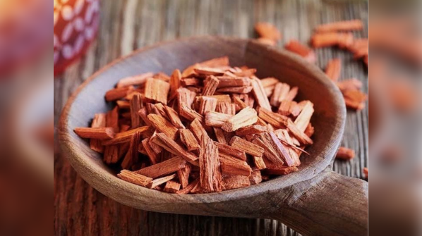 Perfume Making Woods: 10 kinds of wood used for making perfume