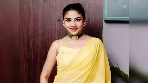 Shocking breakups! Actresses who opened up on how they got cheated