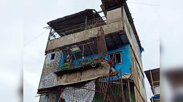 Monsoon horror: Photos of Malad building collapse in Mumbai