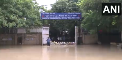 Delhi News: PM Modi inquires about flood situation in national capital; Yamuna water level ...