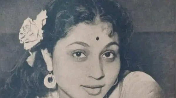 How Nirupa Roy became Bollywood’s 'Queen of Misery'—But her real life ...