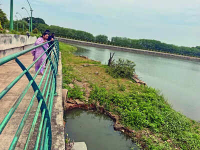 Sankey Tank still under sewage siege