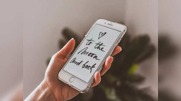 5 psychological reasons why you should keep your life private