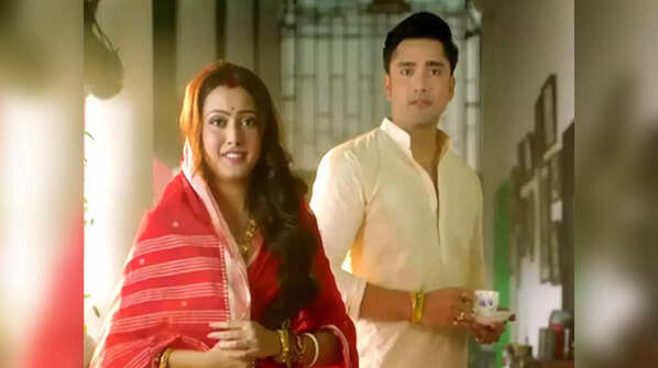 Rubel Das-Pallavi Sharma’s new show ‘Nim Phuler Modhu’ casts a spell on TRP charts; here’s a ...