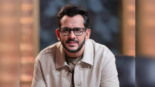 From a filmy love story with wife Priya to a whopping net-worth of 720 crores: Lesser known ...