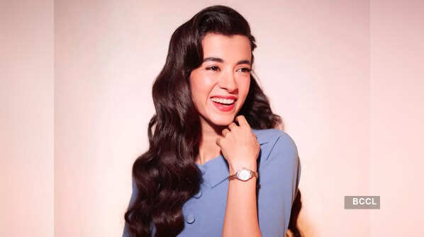 Saba Azad: Style lessons to take from Hrithik Roshan's girlfriend Saba Azad