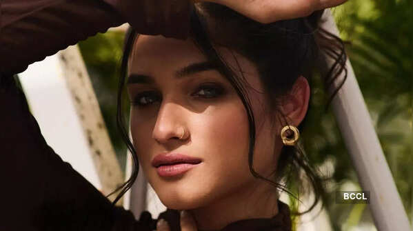 Kashish Kapoor: Bigg Boss 18: From opening up about her financial struggles to choosing Rs 10 ...