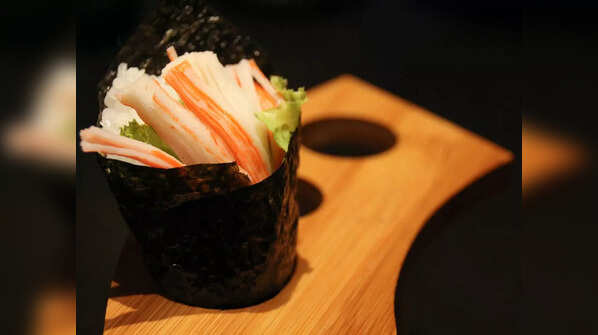 Why do Japanese eat raw fish and chicken?