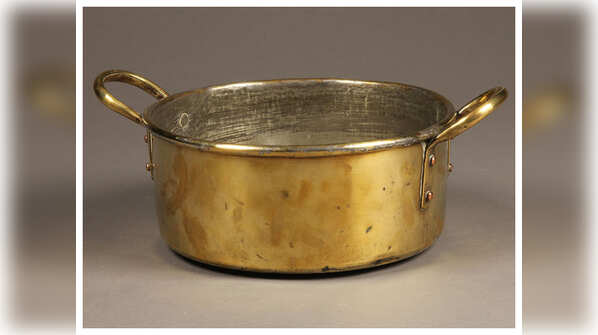 Which is the best utensil for cooking food? Must read if you want to ...