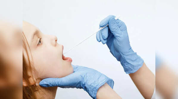 Coronavirus Symptoms: COVID cases rise as Pirola variant spreads to two ...