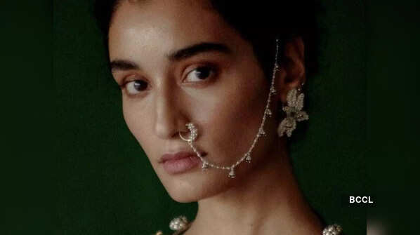 Timeless allure of the Indian nose ring, the Nath: A glimpse into its ...